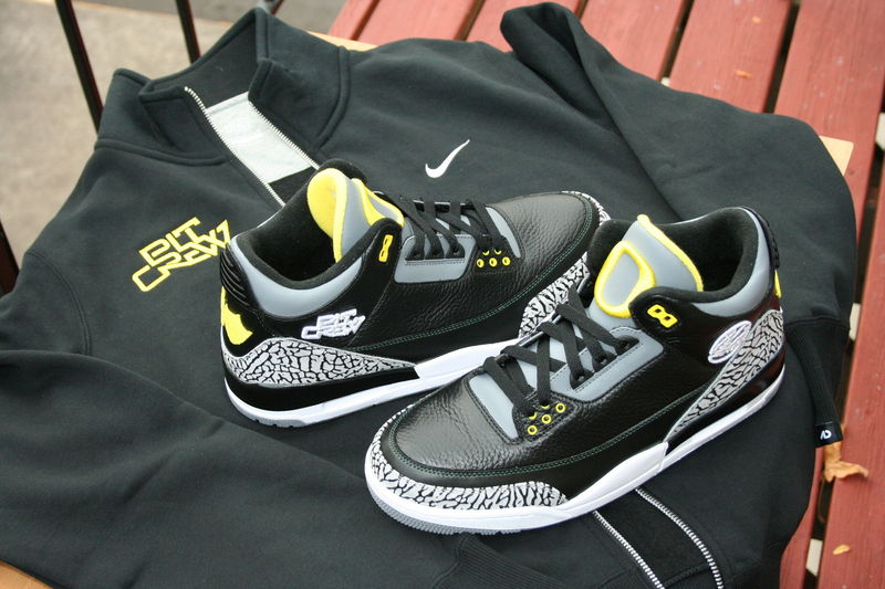 Air Jordan III: Oregon Pit Crew Set - Available on eBay - Air Jordans ...
