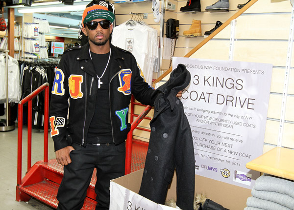 Fabolous Wears Jordan Spiz'ike Knicks @ Coat Drive - Air Jordans ...