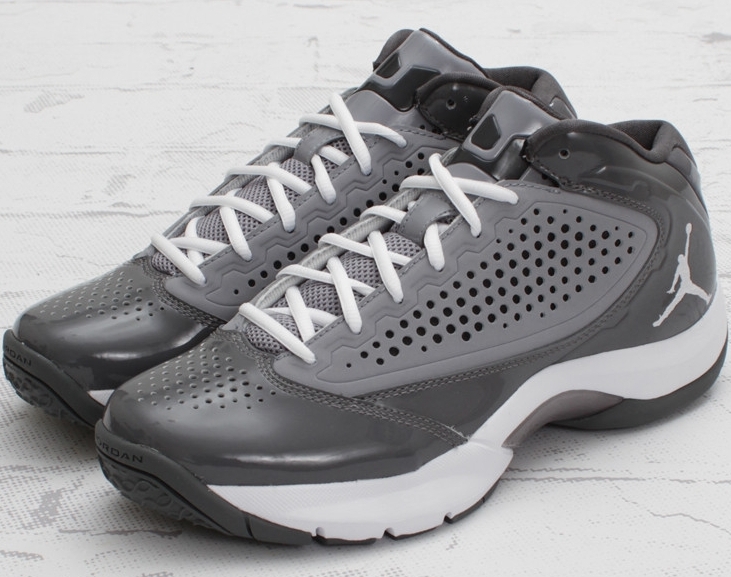 Jordan D'Reign: Stealth - White - Light Graphite - Air Jordans, Release ...