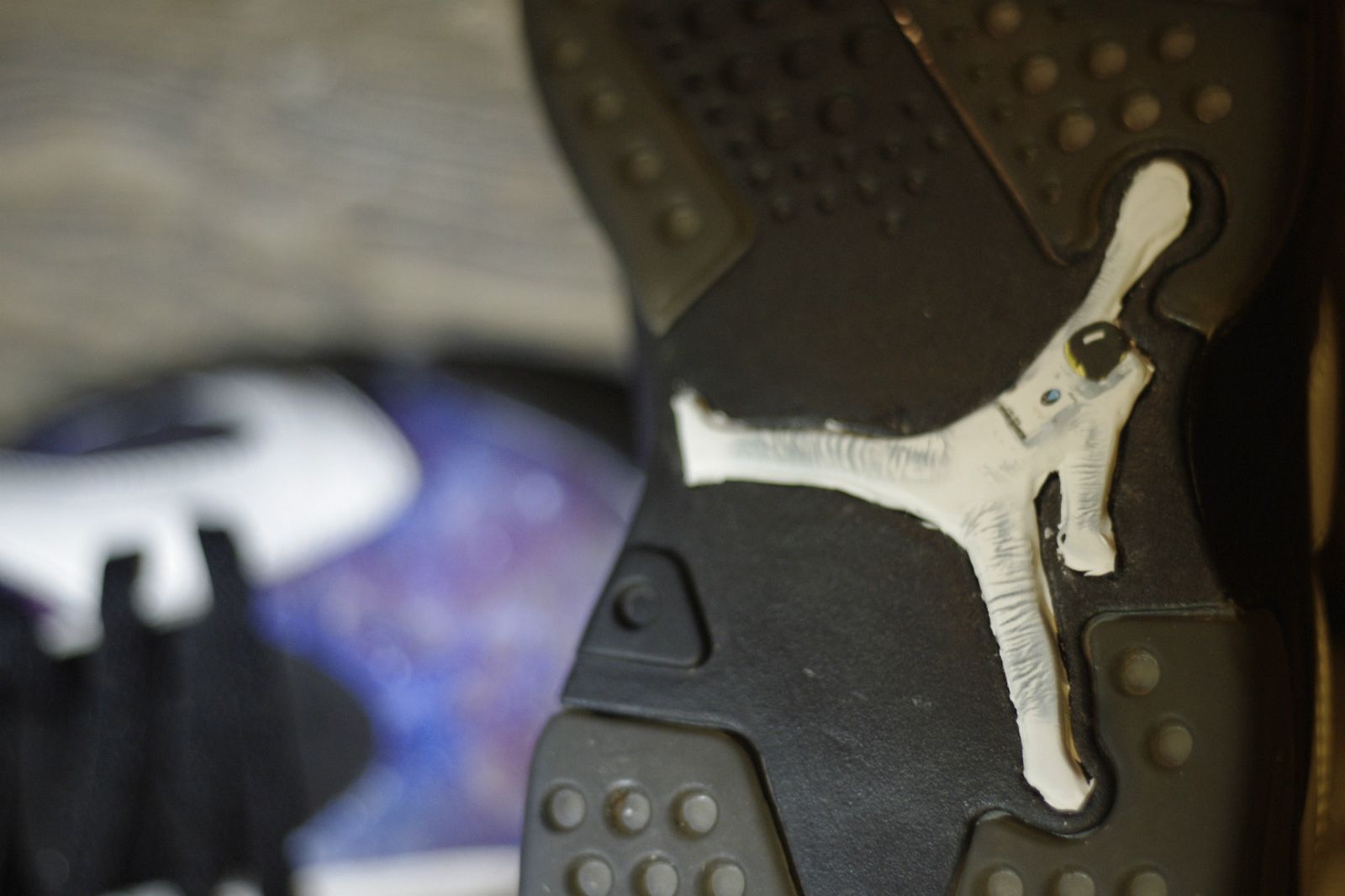 Air Jordan VI "Moon Man" Customs by Rocket Boy Nift - Air Jordans ...