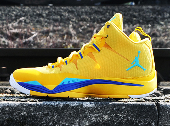 Jordan Super.Fly 2: Varsity Maize - Gamma Blue - Game Royal - Air ...