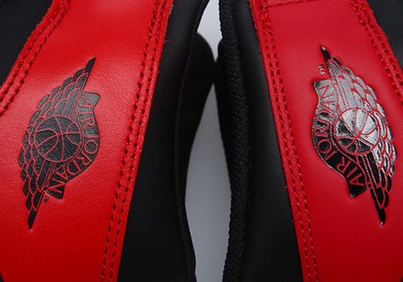 Air Jordan 1 Retro: "Bred" - 2001 vs 2013 Comparison - Air Jordans ...