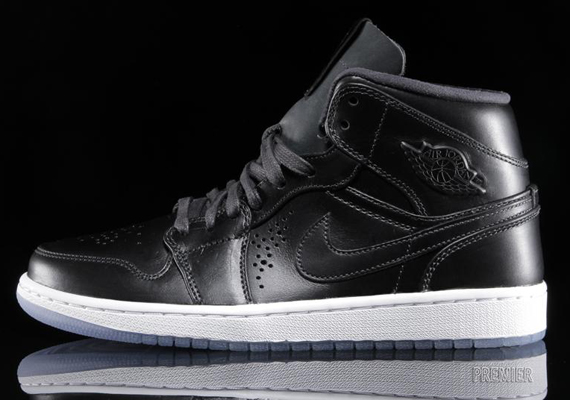 Air Jordan 1 Mid Nouveau: "Black Ice" - Air Jordans, Release Dates ...
