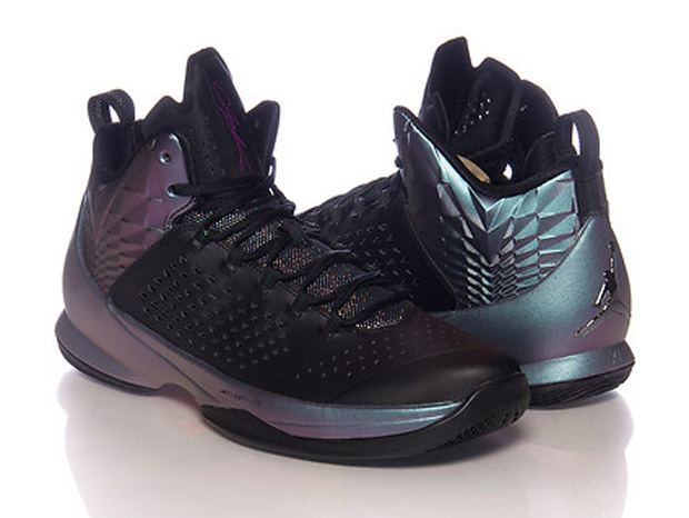Jordan Melo M11 In Iridescent "Medium Berry" - Air Jordans, Release ...