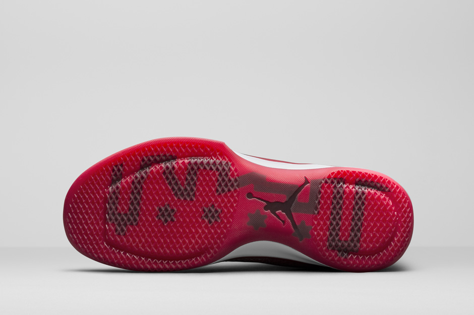 Air Jordan 31 "Chicago" Official Photos - Air Jordans, Release Dates ...