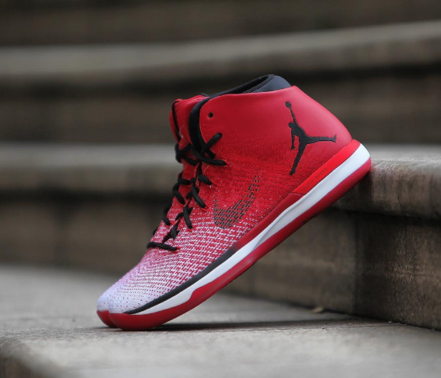 Detailed Look At Air Jordan 31 "Chicago" - Air Jordans, Release Dates ...