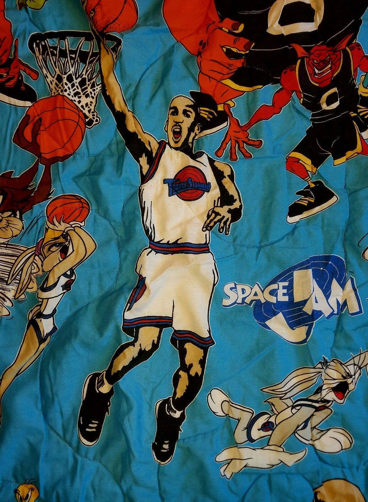 Vintage Gear: Michael Jordan "Space Jam" Comforter - Air Jordans ...