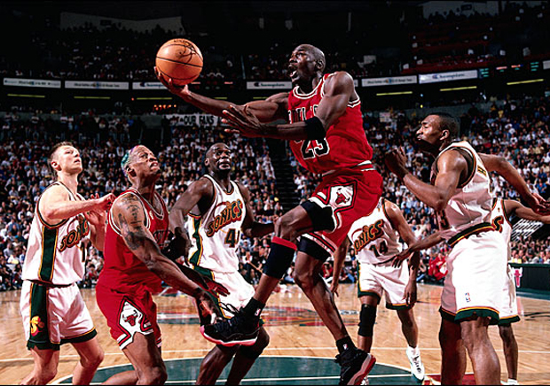 Flashback Friday: Michael Jordan's Top Plays From The 1995-96 Season ...
